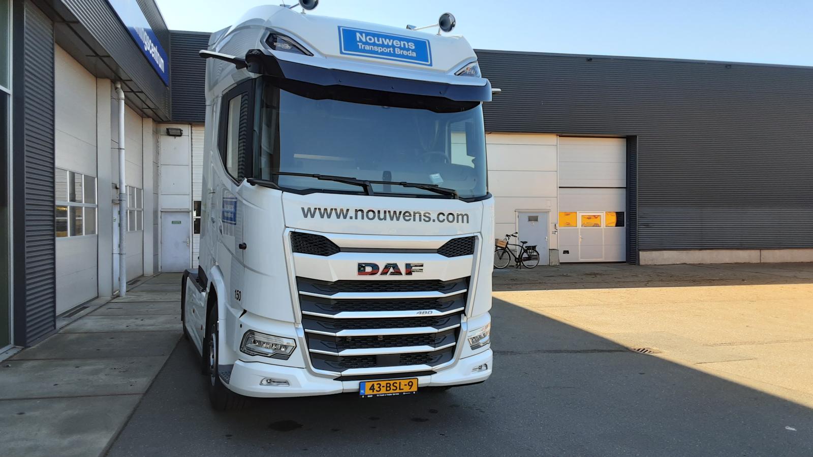 Nouwens Transport Breda B.V. | Truck & Trailer service Nouwens Transport Breda B.V. | Truck & Trailer service