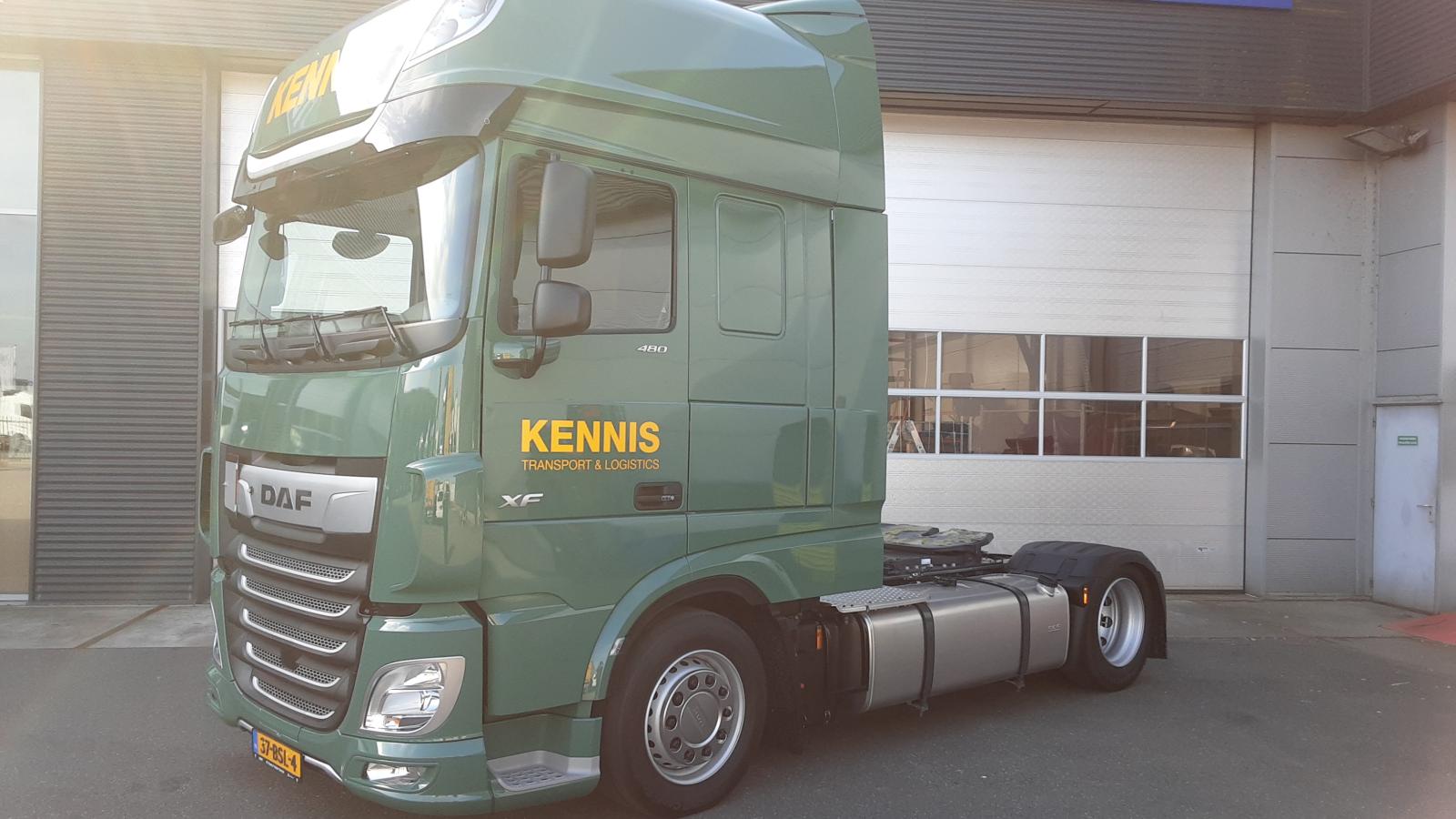 Kennis Transport & Logistics | Truck & Trailer service